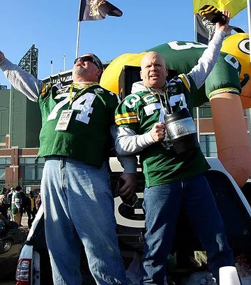 Fan Zone - Die Hard Packer Fan