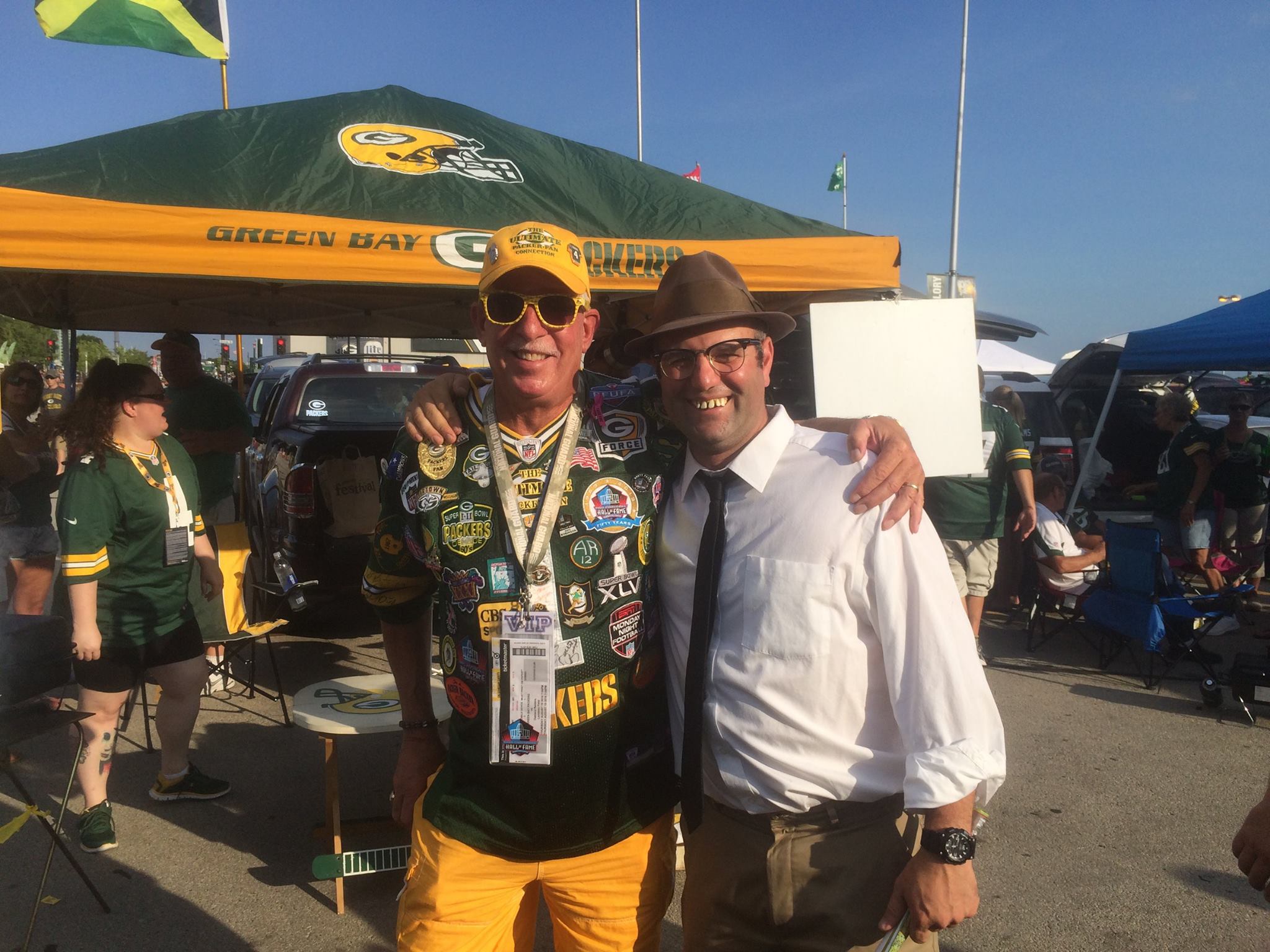 Bill Stamm Gallery - Die Hard Packer Fan