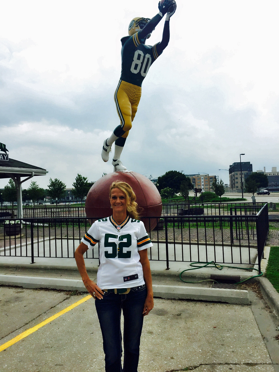 Colleen Muldoon Gallery - Die Hard Packer Fan