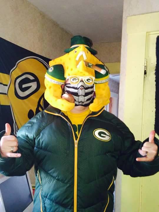 Joey Pineau Gallery - Die Hard Packer Fan